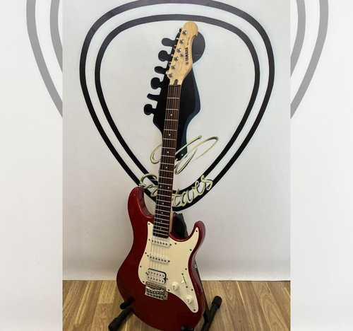 Электрогитара Yamaha EG112  Струны