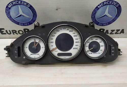 Приборная панель Mercedes W219 AMG