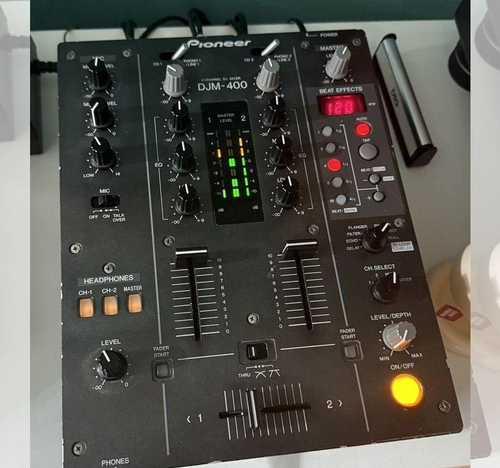 Pioneer DJM 400