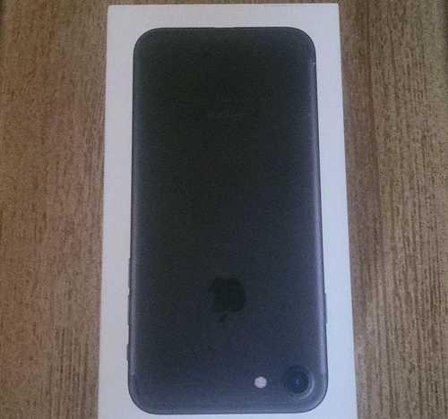 iPhone 7, 32 ГБ