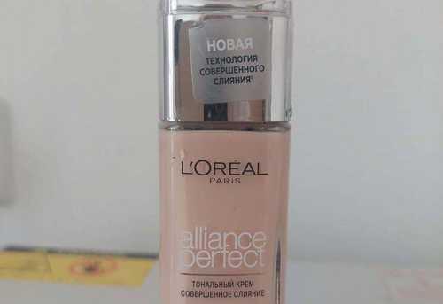 Тональный крем loreal
