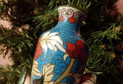 Миниклуазоне вазочка, Старый Китай