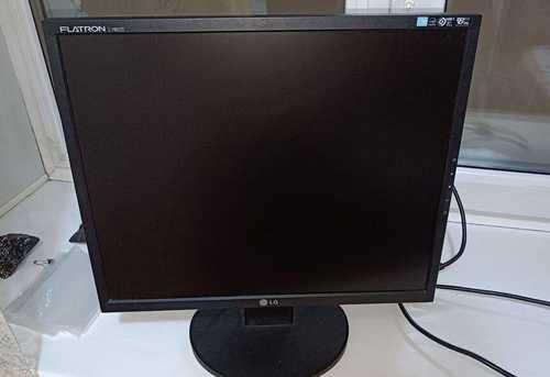 19" монитор LG Flatron L1952S-BF, 1280x1024, 75 Гц