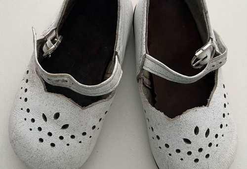 Белые кожаные туфли для девочки. Винтаж СССР