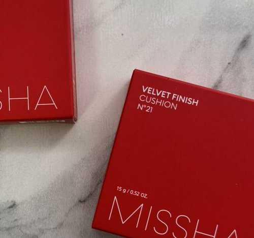 Missha Тональный кушон с матовым финишем