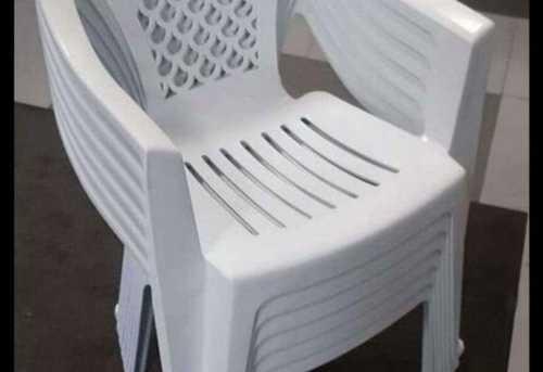 Стул пластиковый, кресло садовое