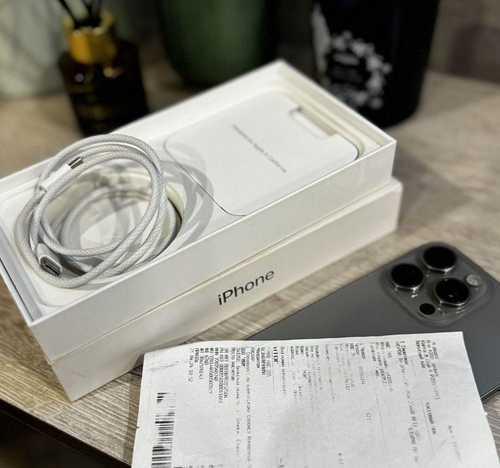 iPhone 15 Pro Max, 256 ГБ