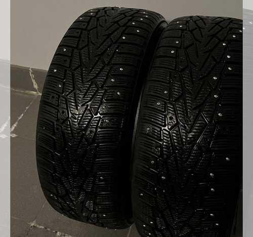 Nokian Tyres Hakkapeliitta 7 215/55 R17