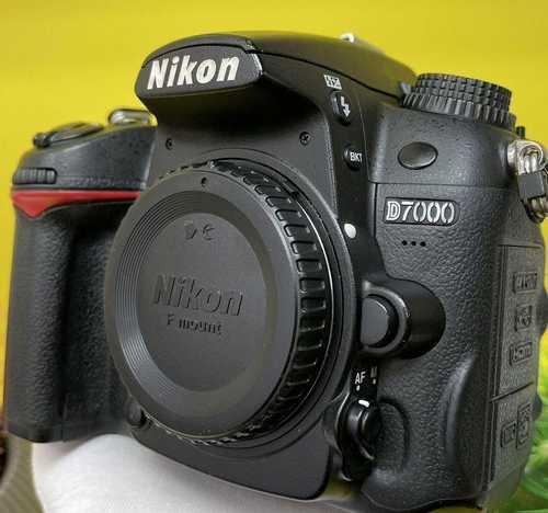 Nikon D7000 Body