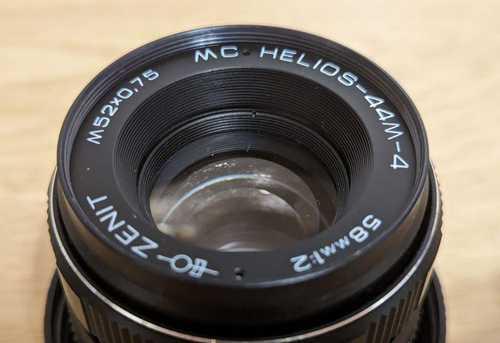 MC Helios 44M-4