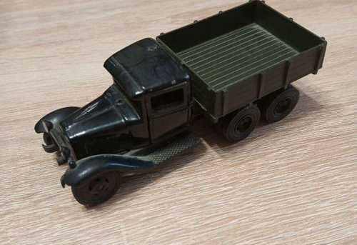 Модель грузовика СССР