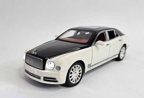 Модель машины Bentley Mulsanne белый 1:24