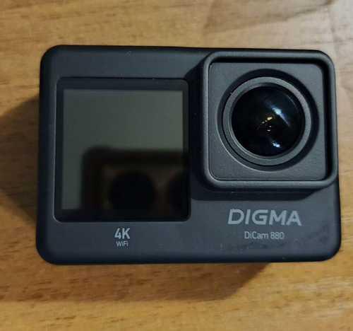 Экшн камера digma dicam 880