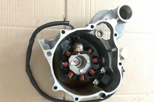 Крышка двигателя левая 156FMI, 157FMI, 162FMJ