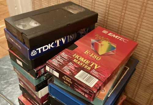 Видеокассеты VHS 20 штук