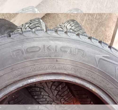 Nokian Tyres Hakkapeliitta 5 205/70 R15