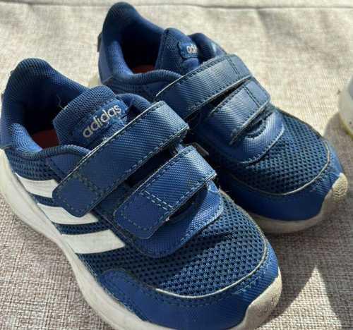 Кроссовки детские adidas 25 размер