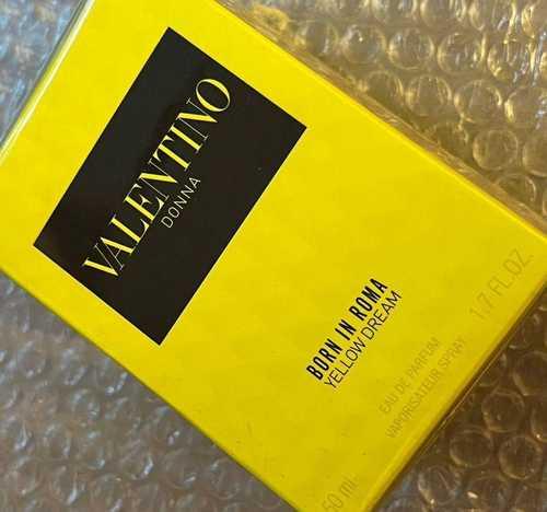 Valentino Donna Born in Roma Yellow Dream 50 мл