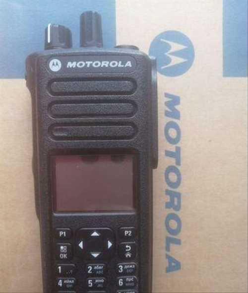Портативная радиостанция Motorola