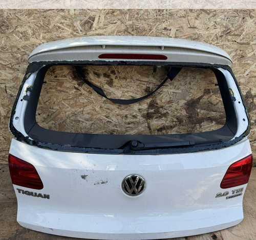 Volkswagen tiguan крышка багажника