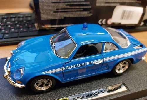 Коллекционная модель Renault Alpine 1:24