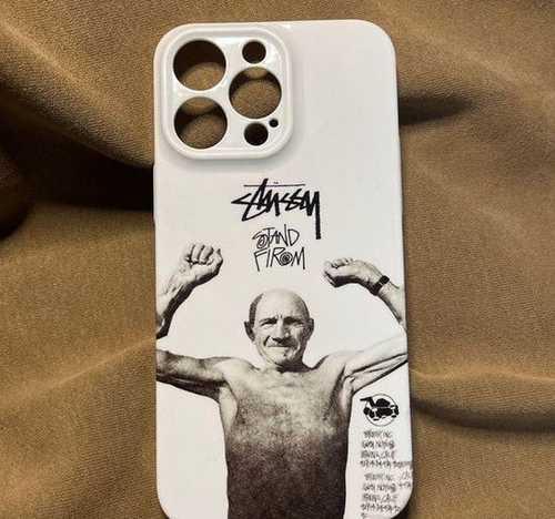 Чехол Stussy на iPhone