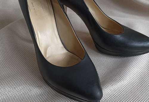 Туфли женские 38 размер италия