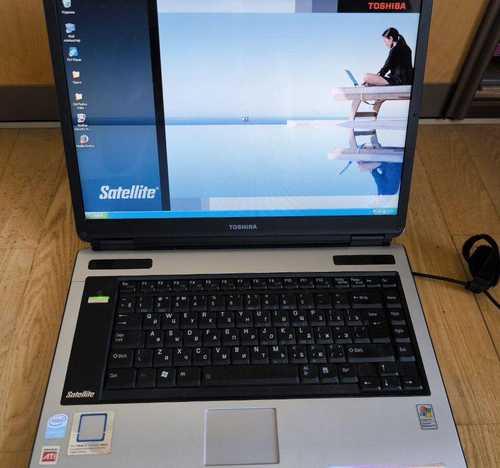 Ноутбук Toshiba Satellite A100-528