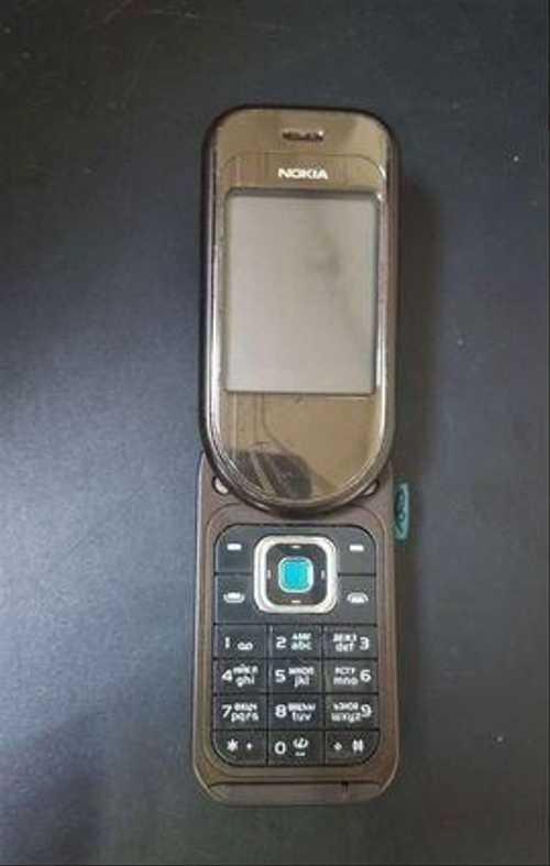 Nokia 7370 не включается