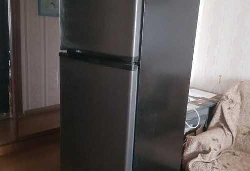 Продаю холодильник б/у Стинол в рабочем состоянии