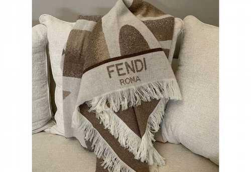 Плед- покрывало бренда Fendi