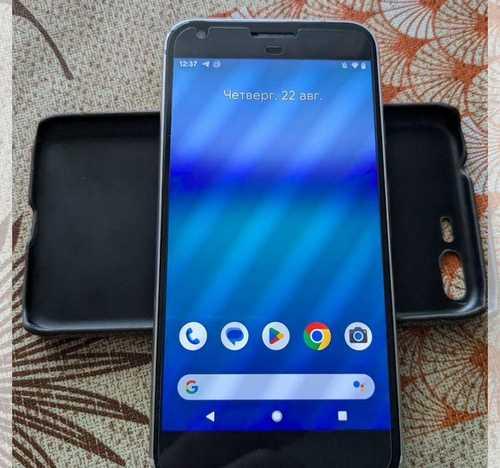 Google Pixel XL, 4/128 ГБ