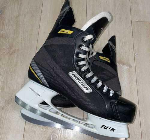 Коньки bauer supreme pro (стелька 29,7 см, 11R)