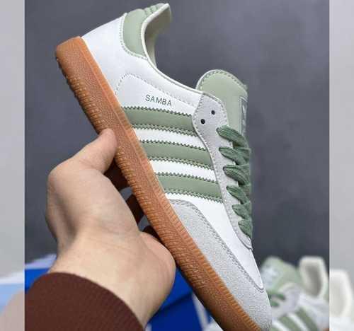 Женские кроссовки Adidas samba