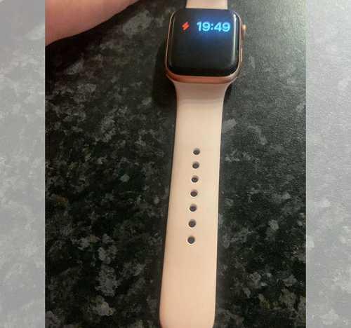 Часы apple watch 6 44 mm