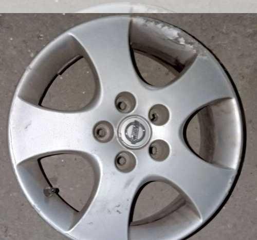 Литые диски на Nissan Primera