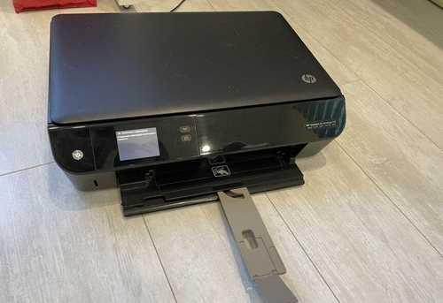 Цветной принтер HP со сканером
