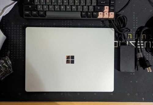 Microsoft surface laptop 2K/i5/8GB