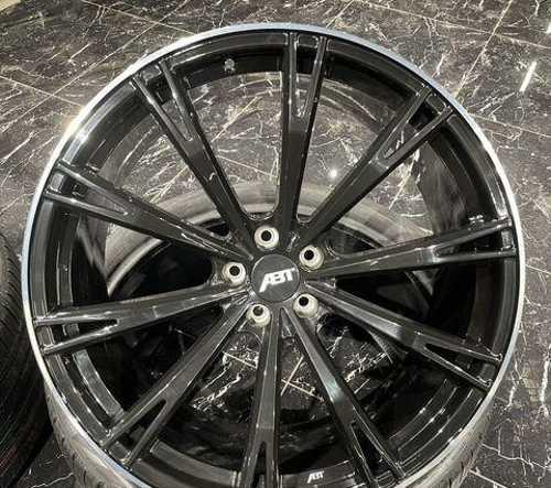 Кованые диски R22 Audi Q8 Q7