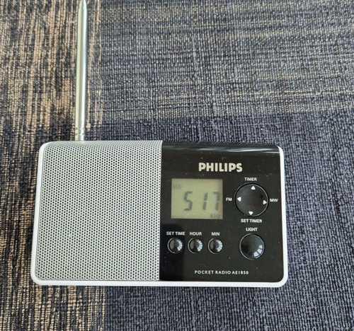 Радиоприемник с часами philips