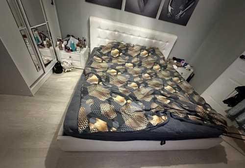 Кровать лазурит с матрасом и тумбами