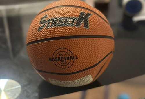 Баскетбольный мяч мини