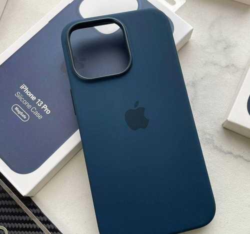 Чехол на iPhone 13 Pro Silicone Case