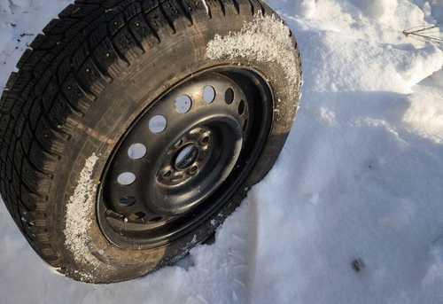 Michelin Maxi Ice 2 195/60 R15 92N