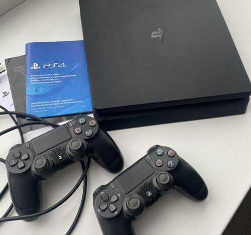 Sony playstation 4 slim