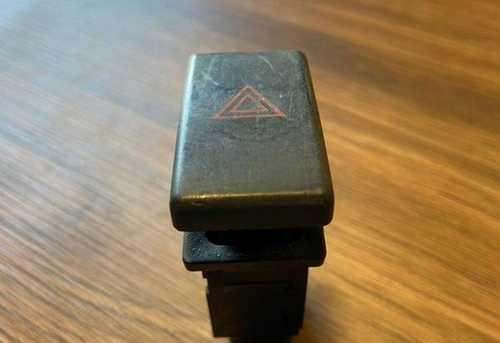 Кнопка аварийной сигнализации Toyota Avensis