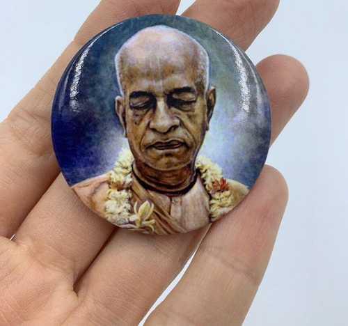 Значок со Шрилой Прабхупадой