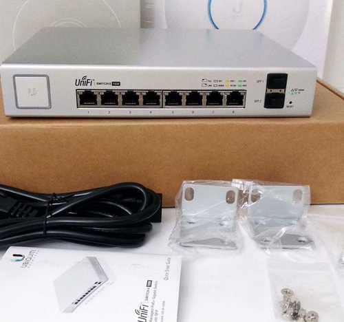 Новый Ubiquiti UniFi switch 8 150W US-8-150W 2023г