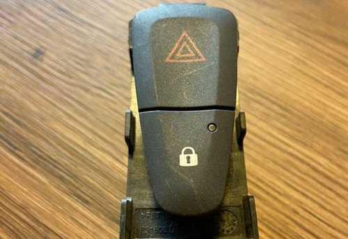 Кнопка аварийной сигнализации Renault Logan