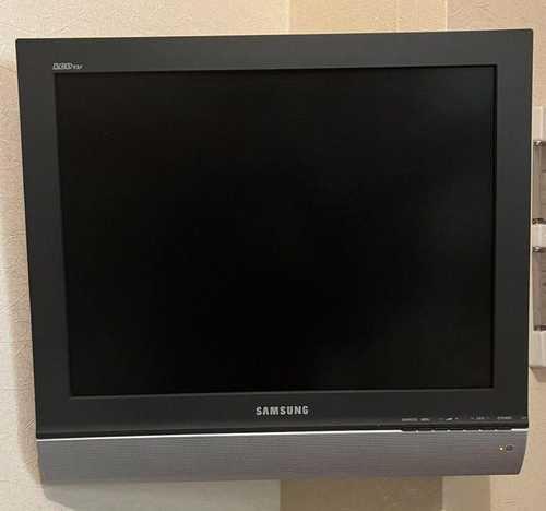 Телевизор samsung LW17M24CP бу